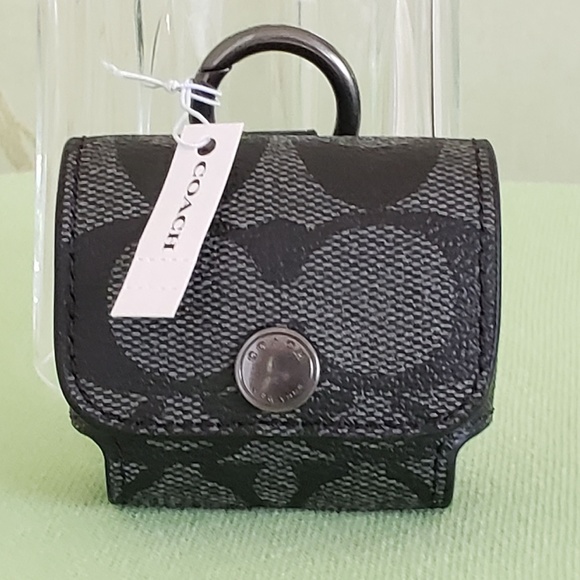 Coach | Other | Coach Airpods Pro Case Signature Canvasnwt Airpods Pro ...